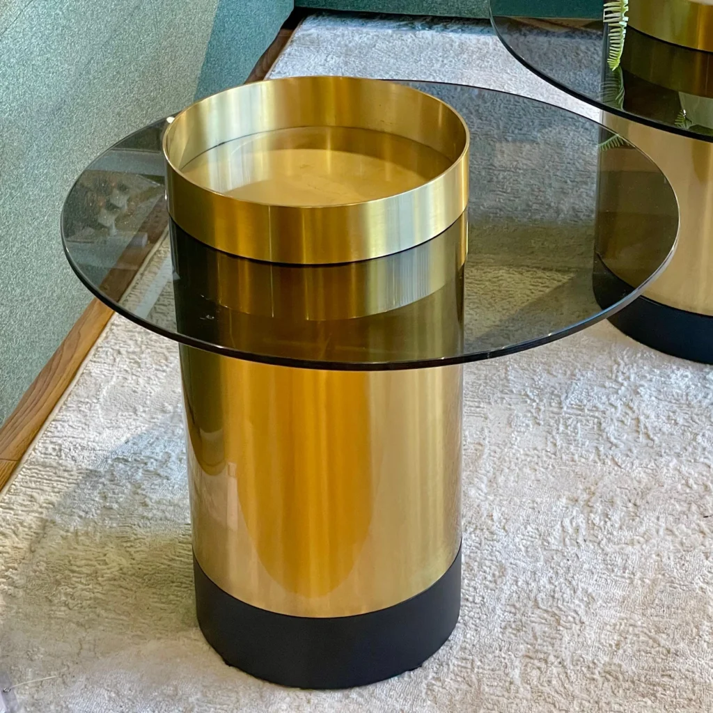 Darren Round End Table - United Furniture